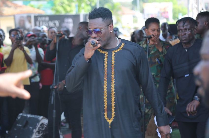 Süper Ligin yıldızıydı! Asamoah Gyan kendini 'baron' ilan etti