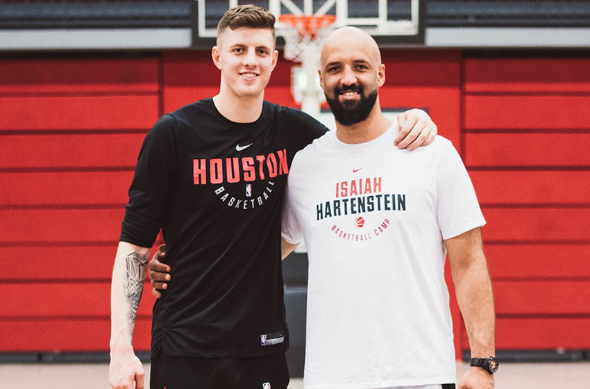 Isaiah Hartenstein şaşırttı! Ben aslında siyahiyim!