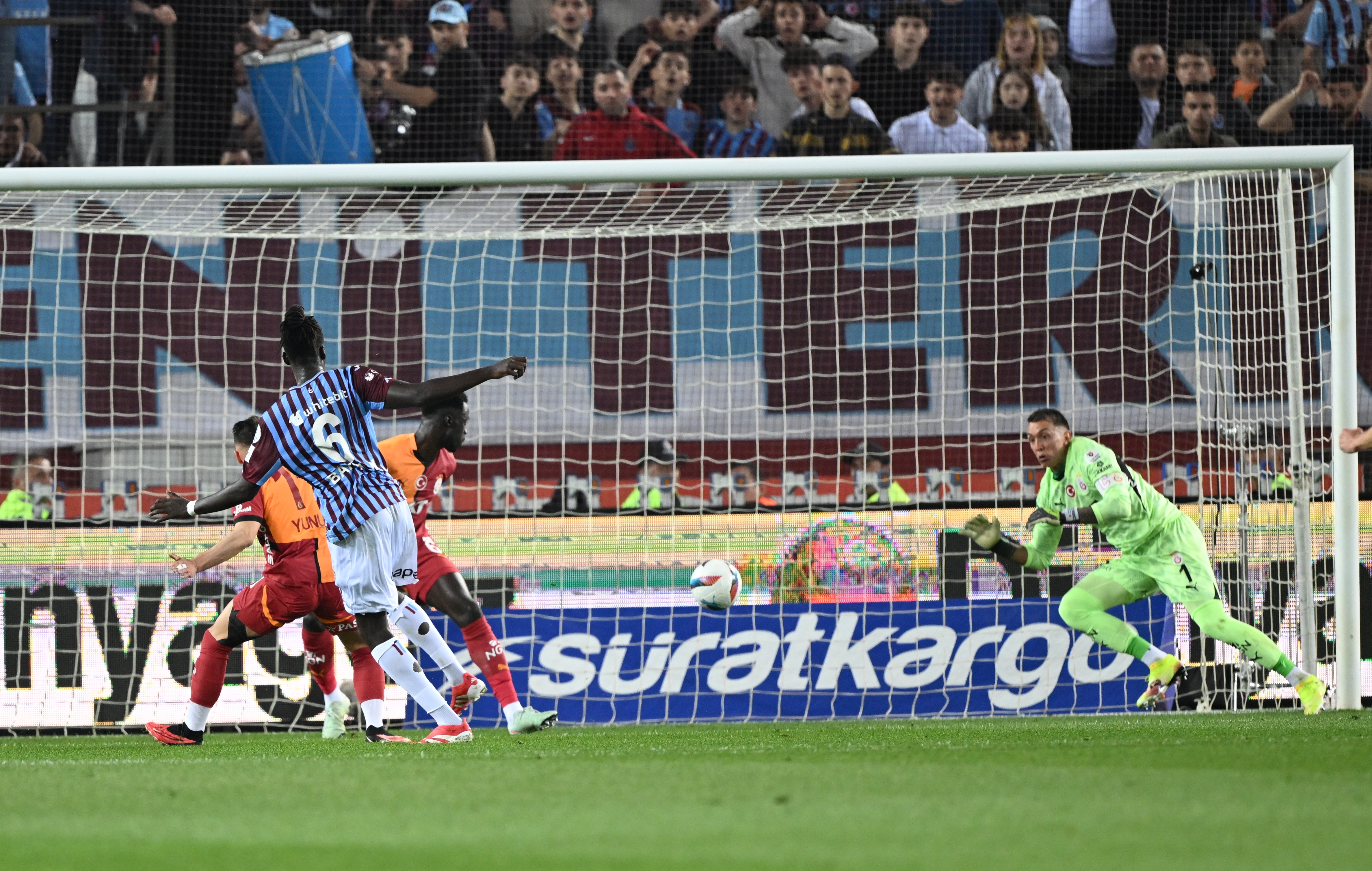 Trabzonspor-Galatasaray: 0-2 (MAÇ SONUCU)