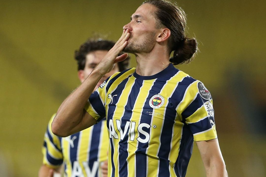 Crespo ve Osayi-Samuel, Türk Milli Takımı’na! Yusuf Demir polemiği